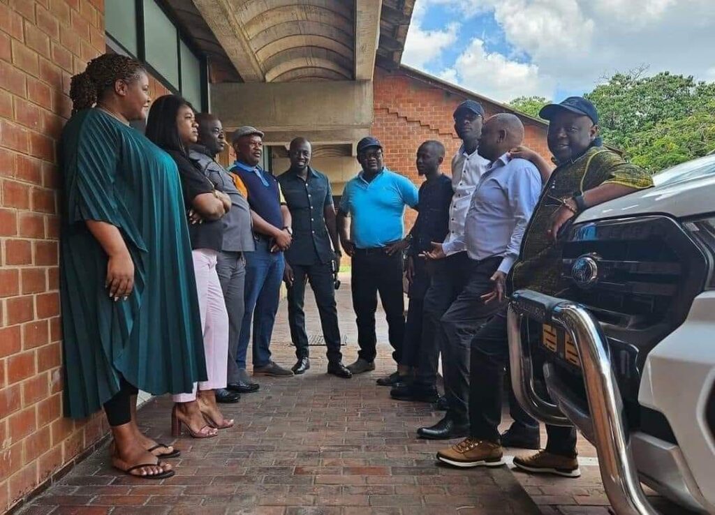 NOW THEY WANT TO ARREST ALL MPS THAT WENT TO MWATA KAZEMBE LAST WEEK